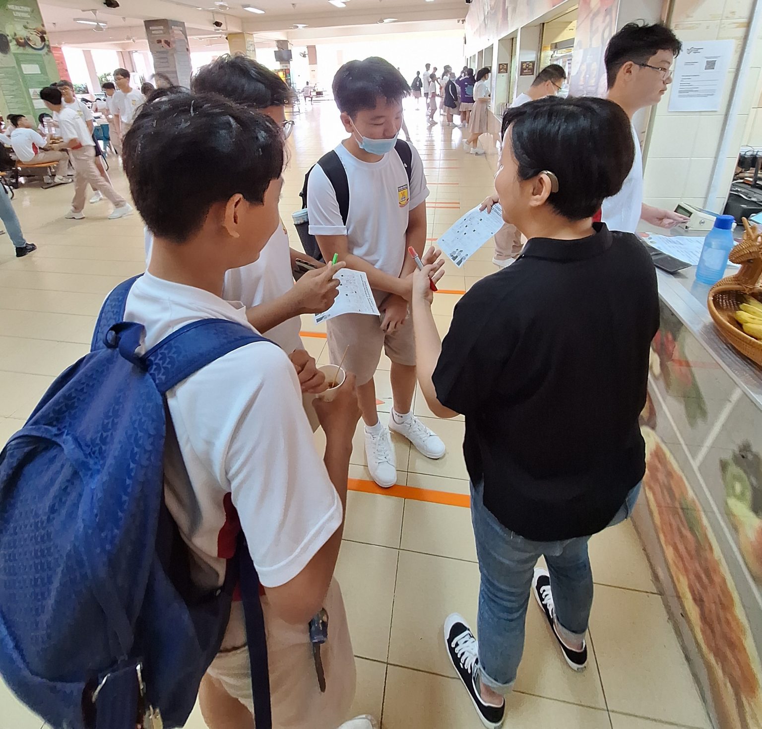 Want waffles? Order them in sign language – Schoolbag